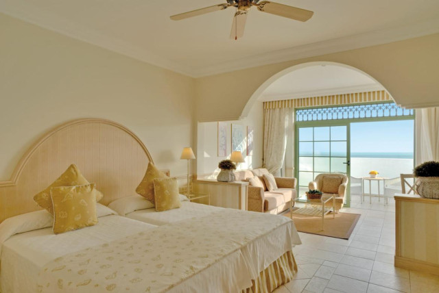 Hotel Gran Castillo Tagoro 5* | Official Website | Lanzarote